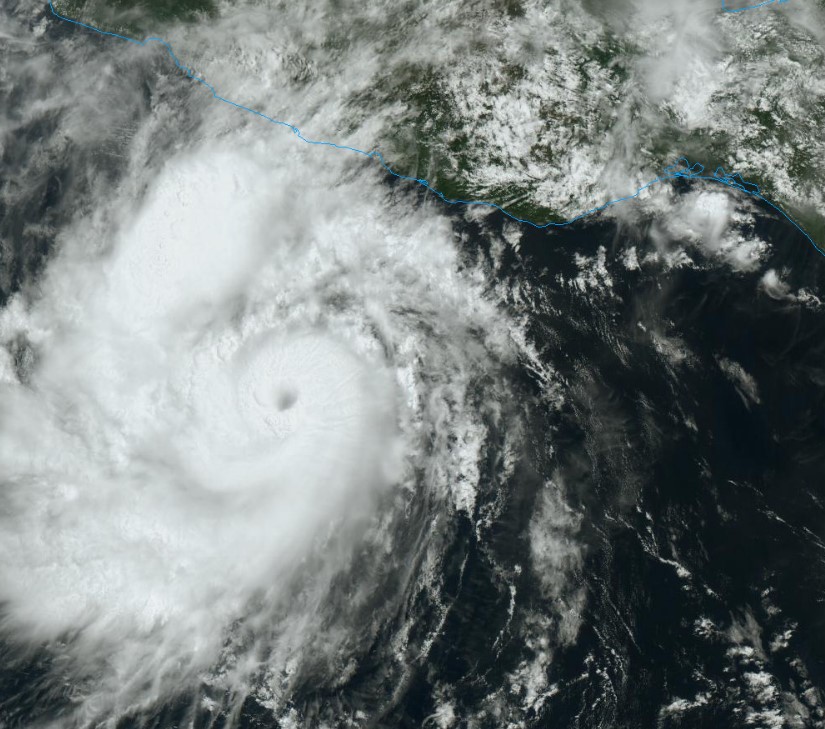 Atlantic lull, active East Pacific as Hurricane Bonnie moves away from ...